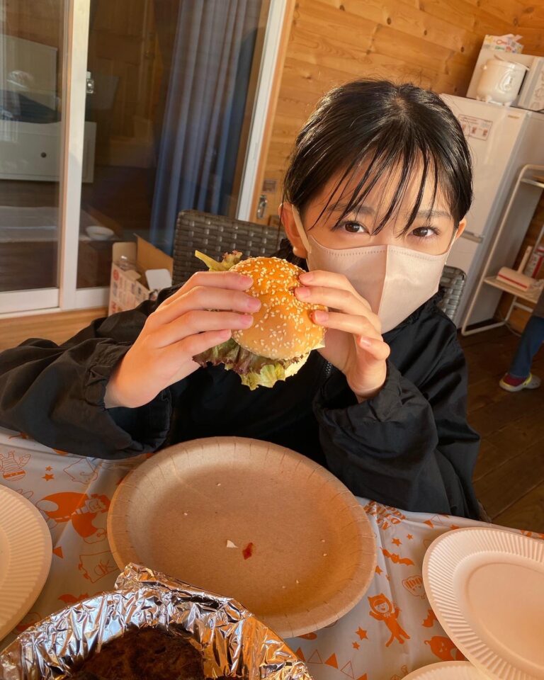 【画像】最近のJS6、完全に女の色気を醸し出してしまうwwwwwwwwww