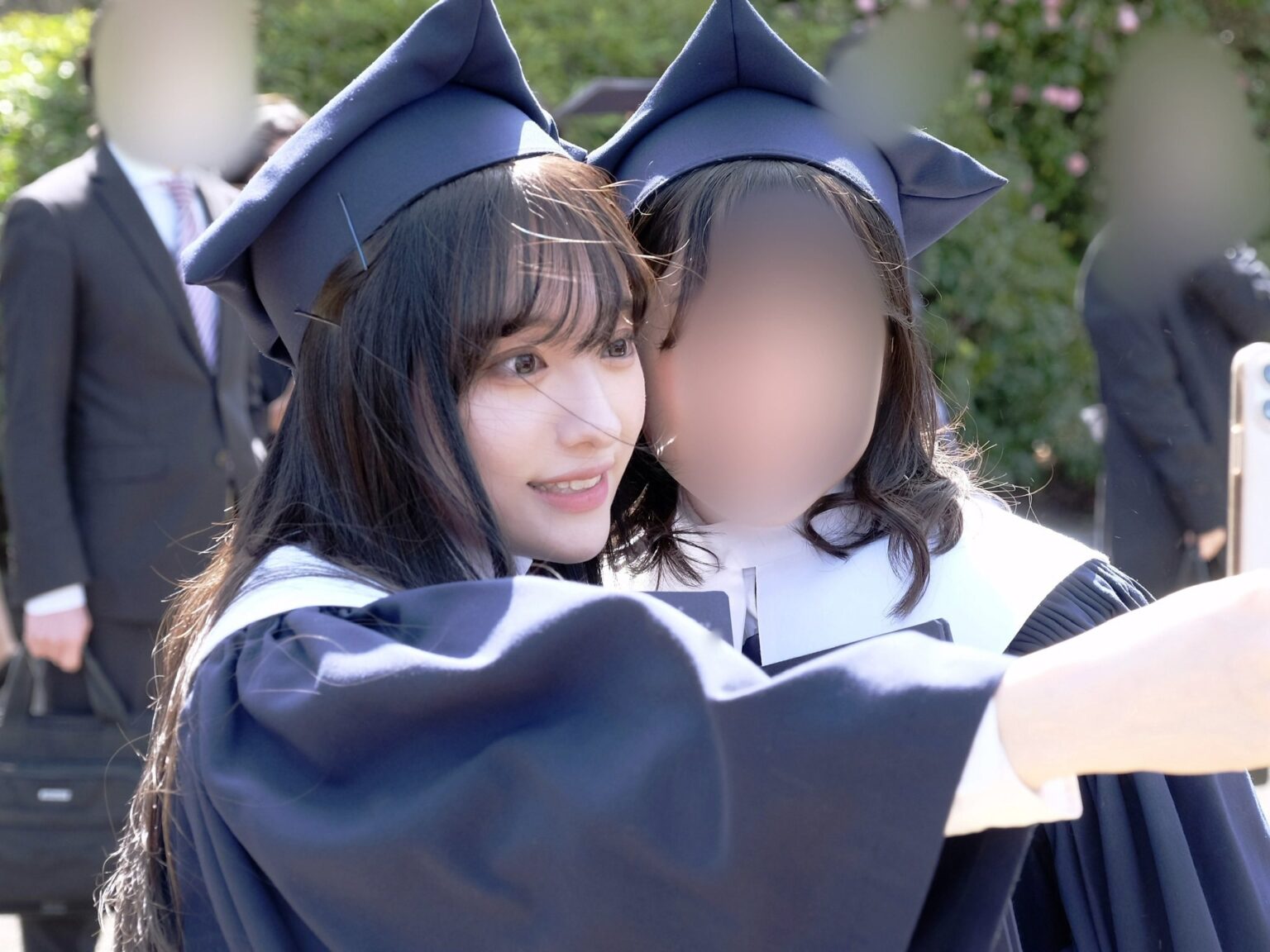 【画像】カトリック系清楚JKさん、卒業したら解き放たれてしまうwwwwwwwww