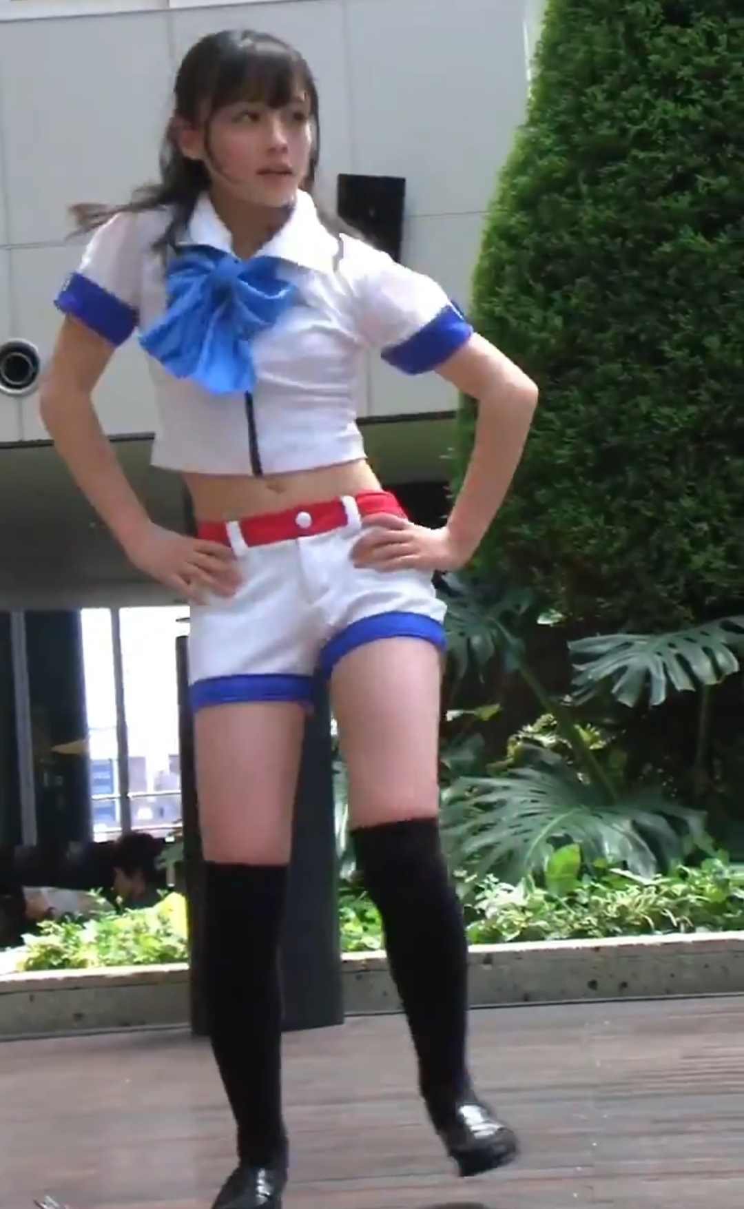 【動画】女子中学生JCのエチエチ腰振りダンス ご賞味あれwwwwwww