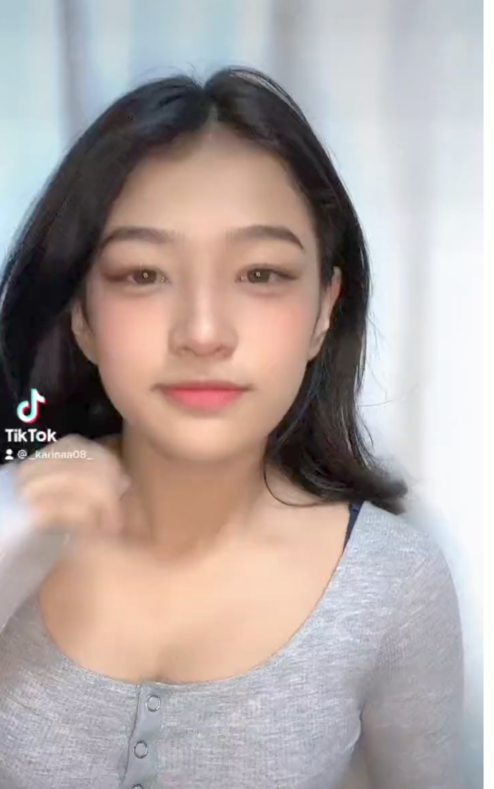 [B!] 【動画】あたシコ巨乳JCさん、自慢のボディを見せつけたい欲が溢れ出てしまうwwwwwwww